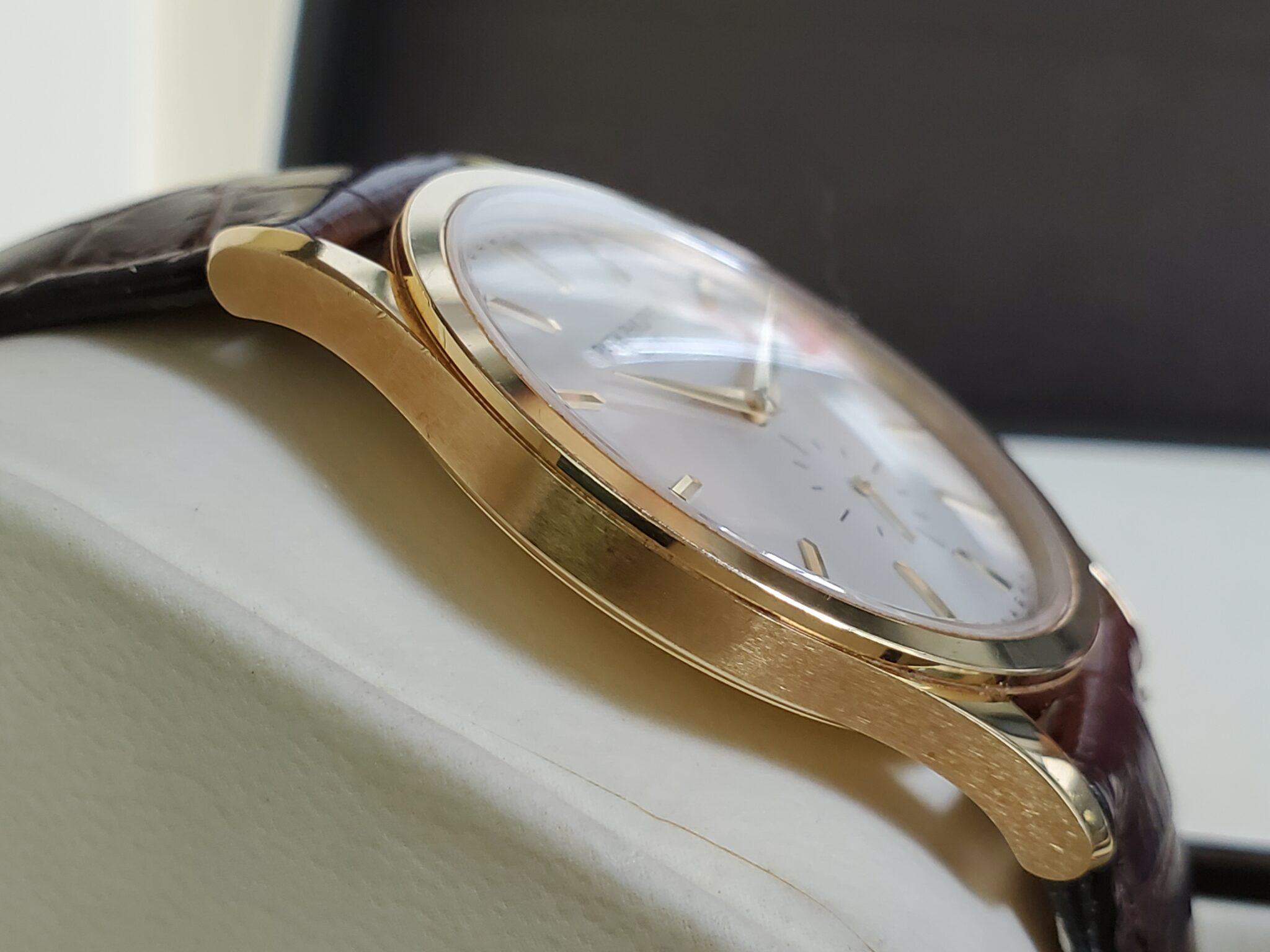 Patek Philippe Calatrava 5196J-001 Extra Full set Box, Papers, Original ...