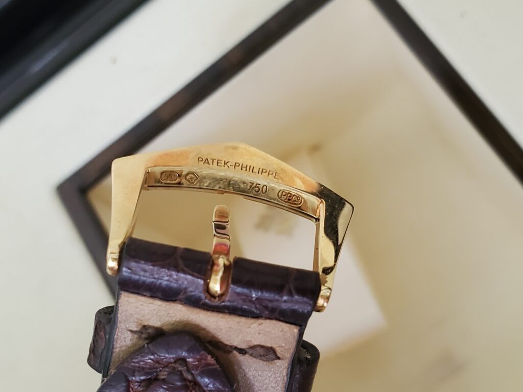 Patek Philippe Calatrava 5196J-001 Extra Full set Box, Papers, Original ...