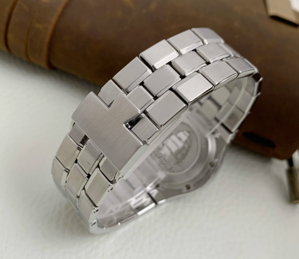 Vacheron Constantin Overseas 42050 Black Arabic Military Dial Serial ...